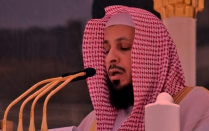 Saudisches Gericht verurteilt Imam von Mekka zu 10 Jahren Haft ...
